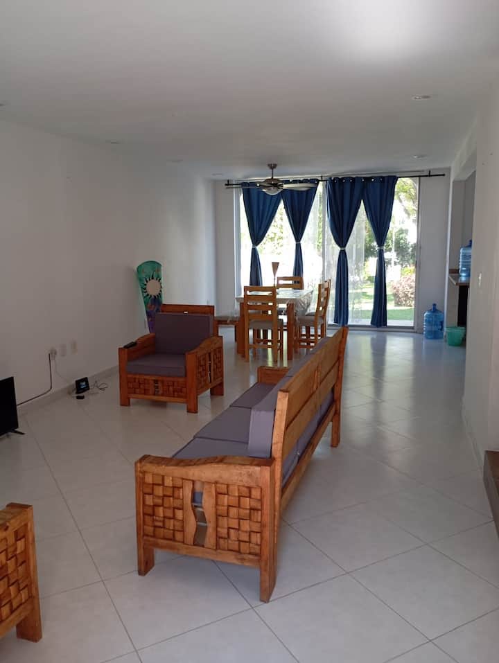 Casa De Descanso Con Acceso Al Lago Y Alberca - Tequesquitengo