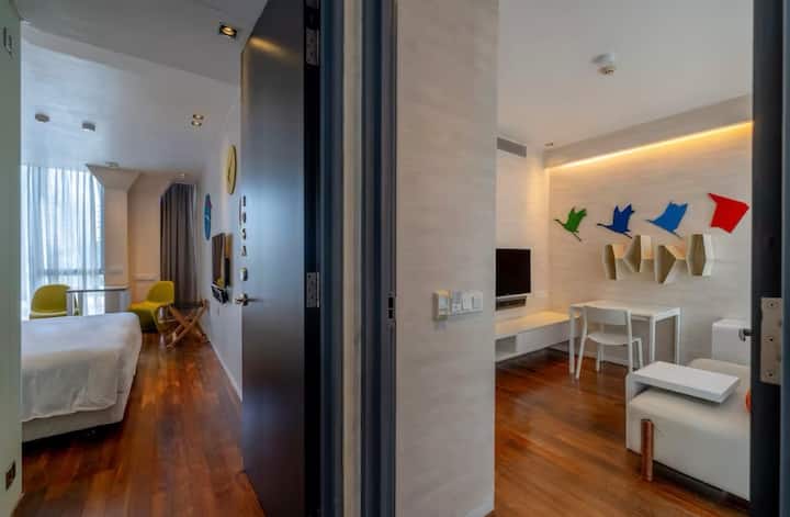 Premier Two Bedroom W Balcony/pool  In Novena Liv - Singapore