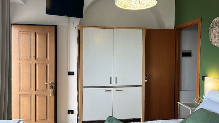 [Monolocale Con Balcone Vista Lago 8] Piscina - Pai