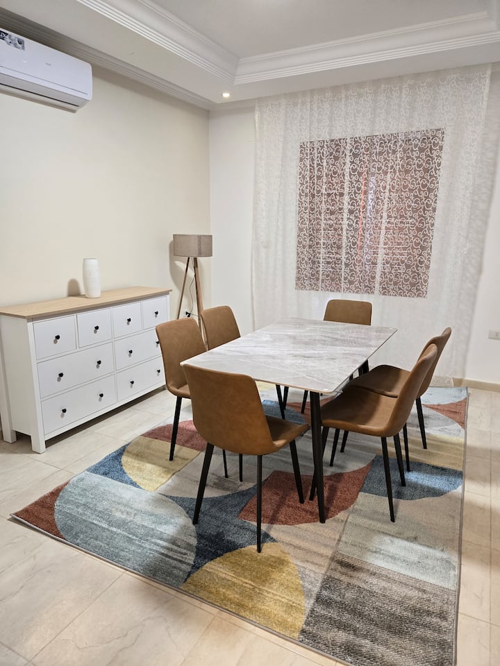 Luxury Safe & Quite Apartment - Tripoli