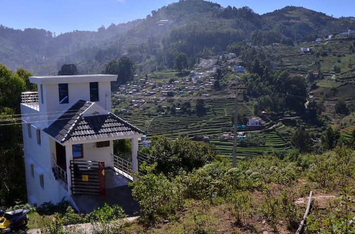 Unwind At Jr Hilltop Residency - 