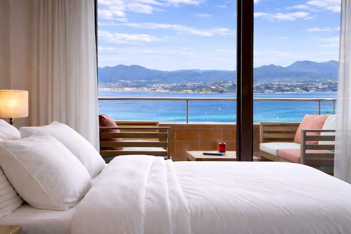 Holibai Atlantic Collection | Oceanfront Premium - Baiona