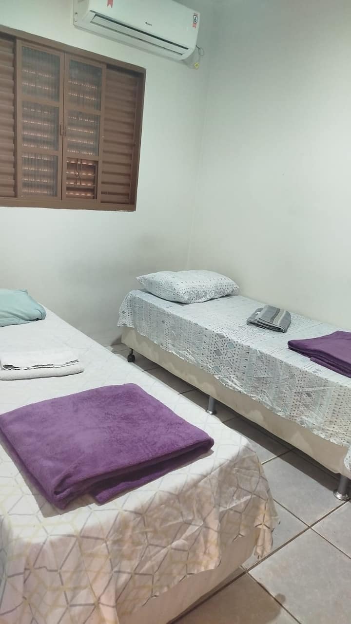 Apto Em Condomínio Agradável - Rondonópolis
