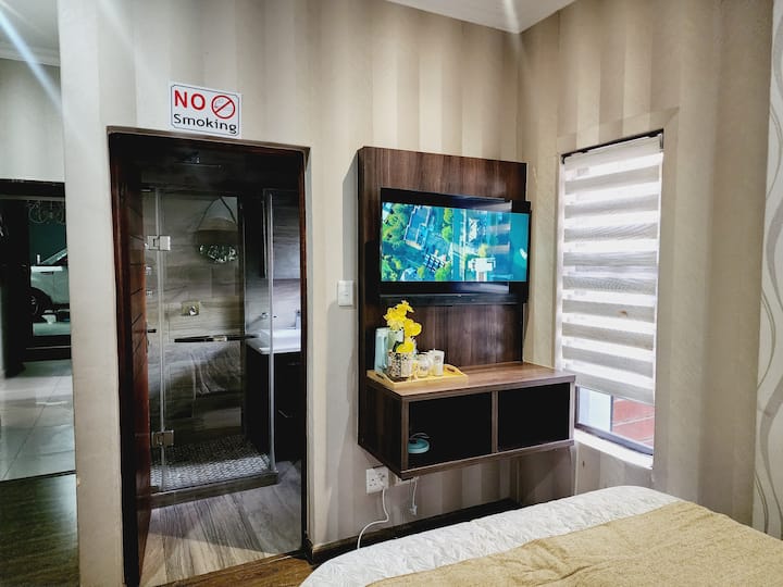 The Executive Home 4 Bedrooms - Pretoria, South Africa