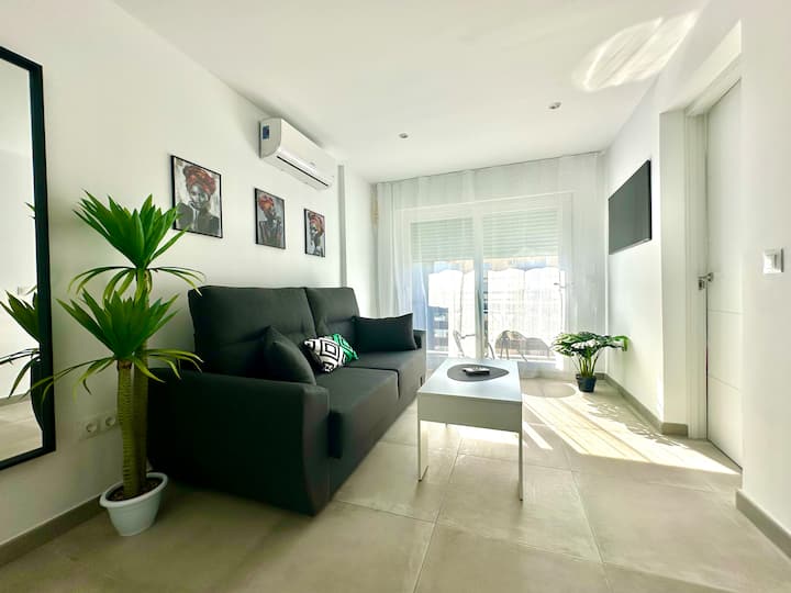 Apartamento Con Piscinas
Relax En La Costa Del Sol - Benalmádena
