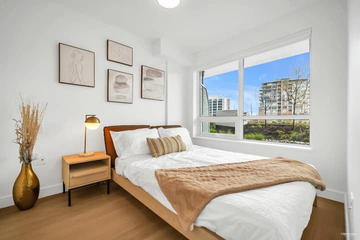 Richmond Centre Apt V - Ladner