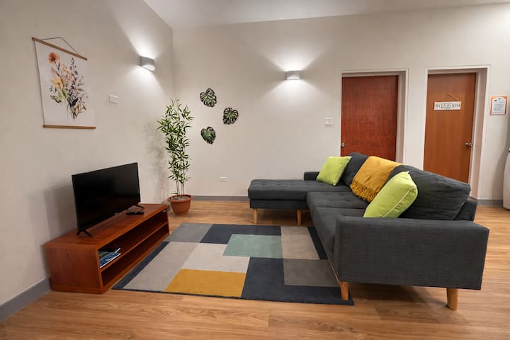 Dunbars Vista - Ocean View Hilltop Retreat - Antigua and Barbuda