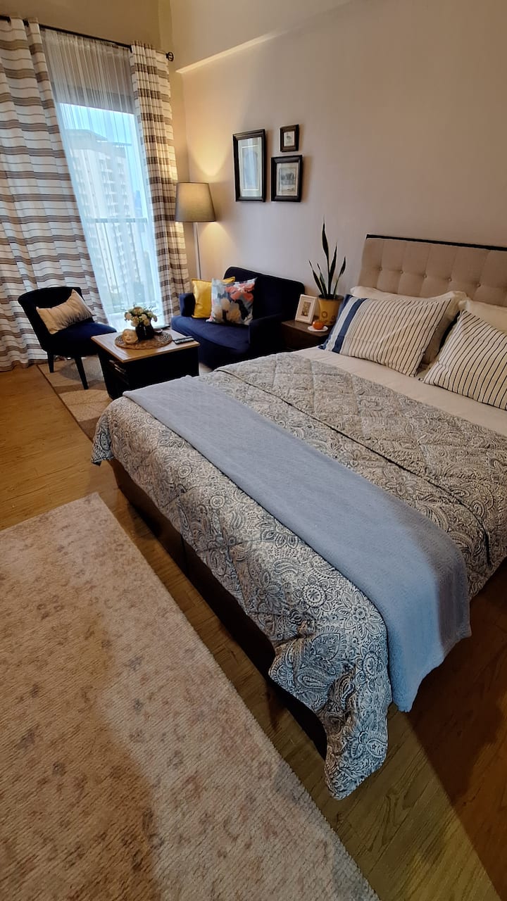 Staycation At Eastbay Residences - Muntinlupa