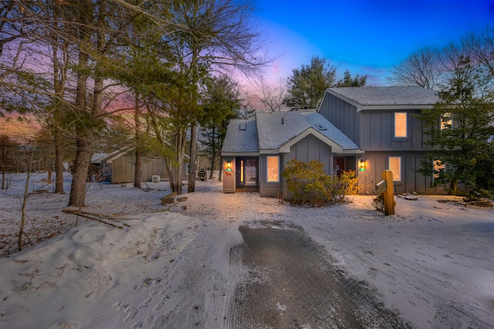 Hope’s Hideaway| Ski-area Retreat •1 Min From Jfbb - Pocono Mountains, PA