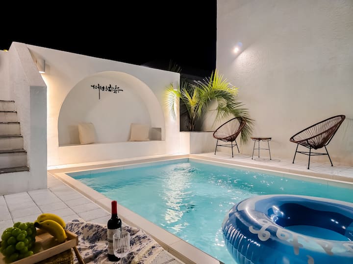 [구름이노는바다-A동] 제주독채풀빌라. 온수풀 무료.바닷가 인근 - Jeju-si