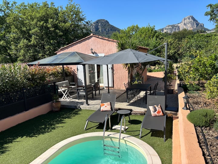 Charmante Maison, Calme, Piscine Et Vue Dégagée - Vence