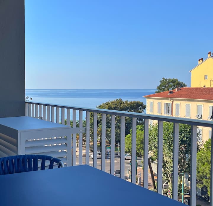 Plages à 50m, Belle Vue Mer / T2 Rénové + Garage - Plage du Borrigo (Menton)