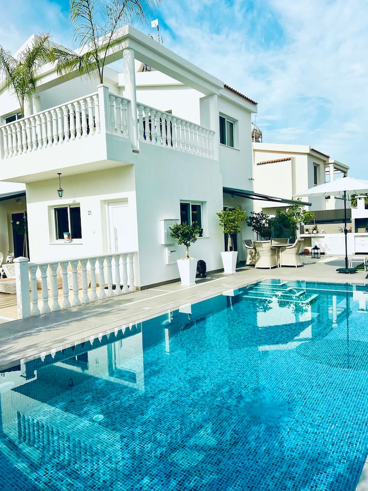 Villa Mare Vita - Айя Напа