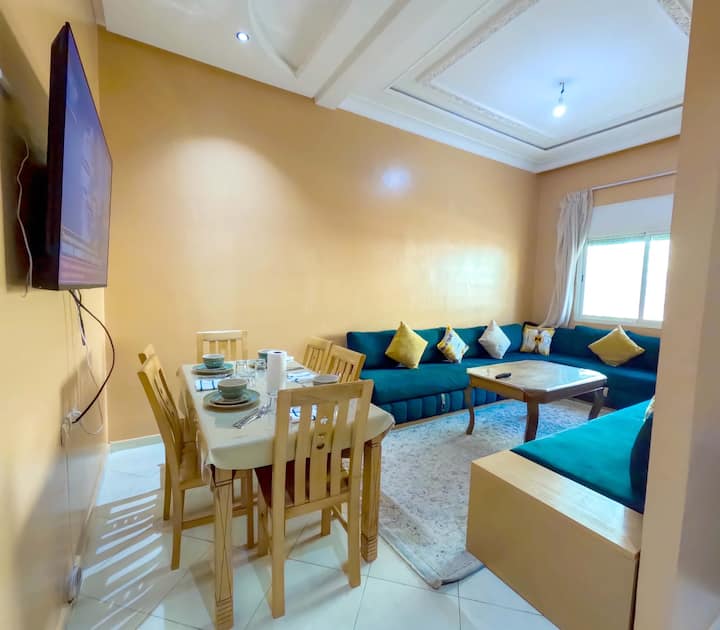 Modern Apartment With Private Secure Garage - Salé