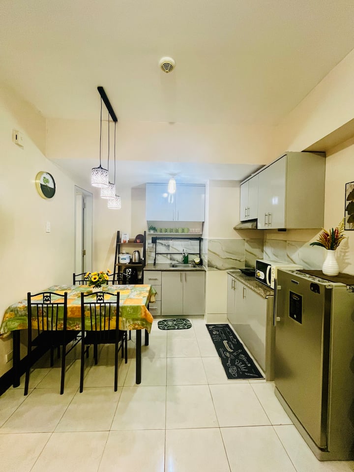 Spacious 3br, Little Baguio |5 Min To Rob Magnolia - Quezon City
