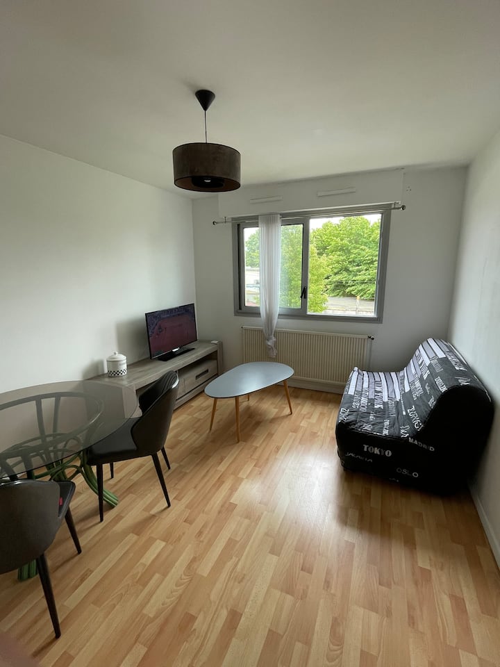 T2 Avec Parking – Proche ÎLe De Nantes/ Joliverie - Nantes