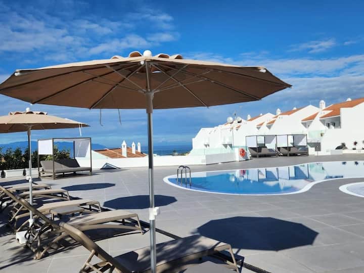 New Modern Apt, Heated Pool - Costa Adeje