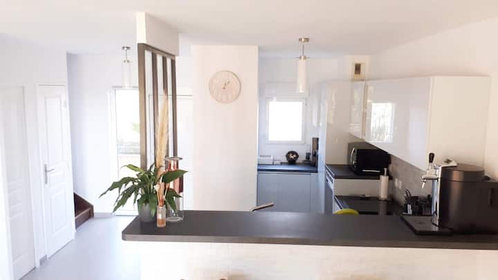 Charming Room - Mandelieu-la-Napoule