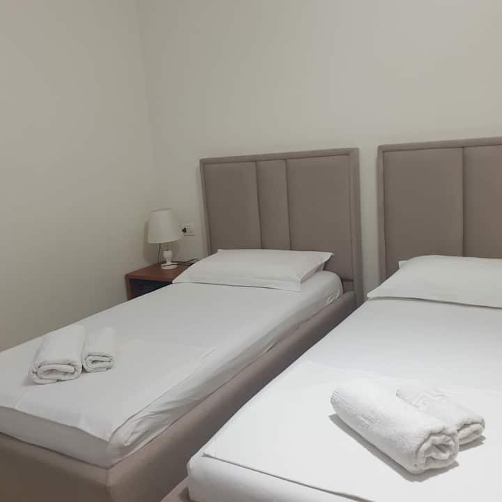 Angjelos Apartmen's 4 - Himarë
