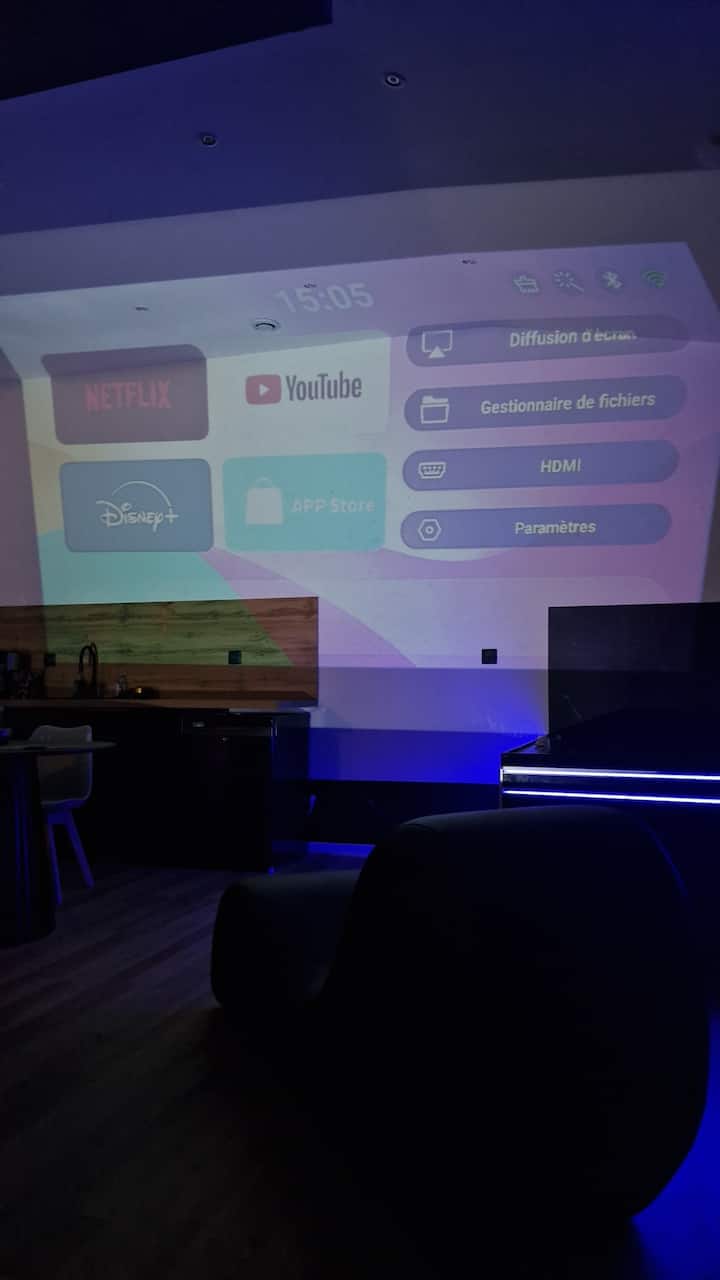 Bienvenue Chez Sousouzen Et Dans Sa Balnéo - Dunkerque