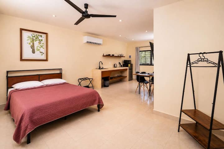 Spacious Loft In Cancún With Large Bath & Full Kit - 坎昆