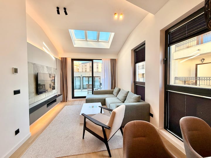 Onia Crystal Pool Residence 1bdr Apart With Garage - Budva