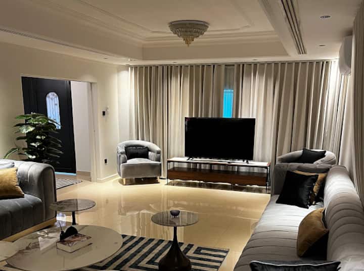 Luxurious Villa For Rent - Riad