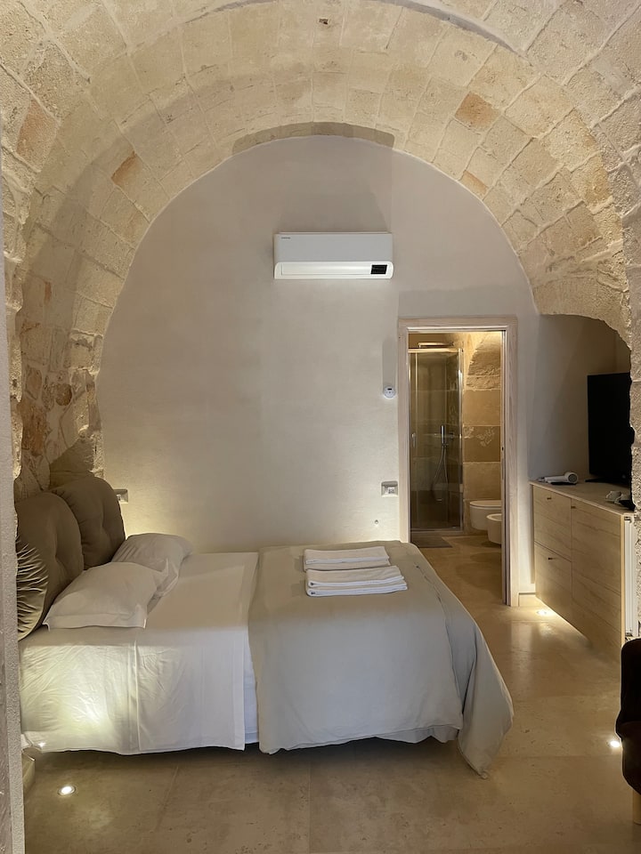 Camera Piano Terra C - Monopoli