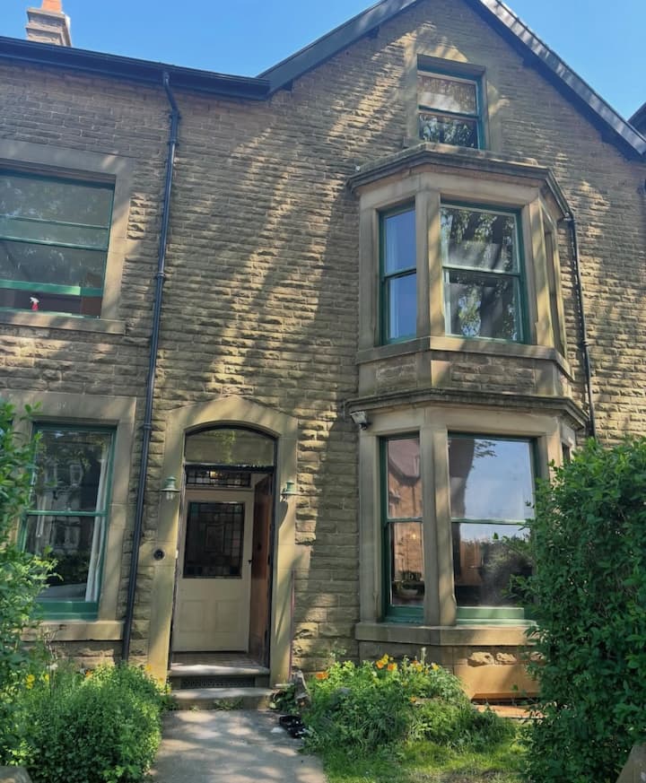 The Bield In Buxton - Buxton, UK