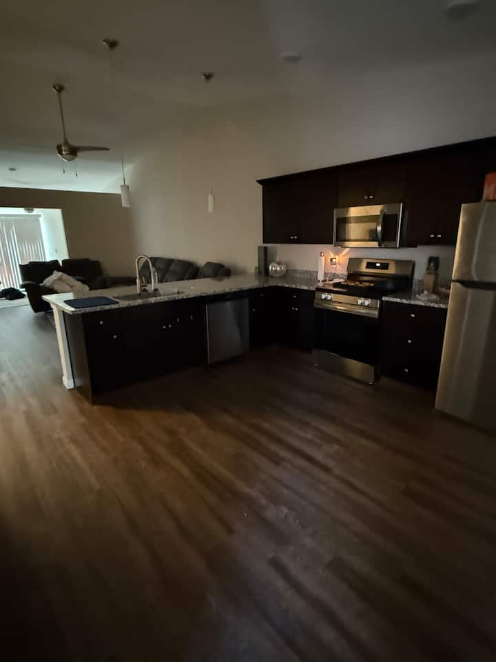 Room In Greenfield - Greenfield, IN