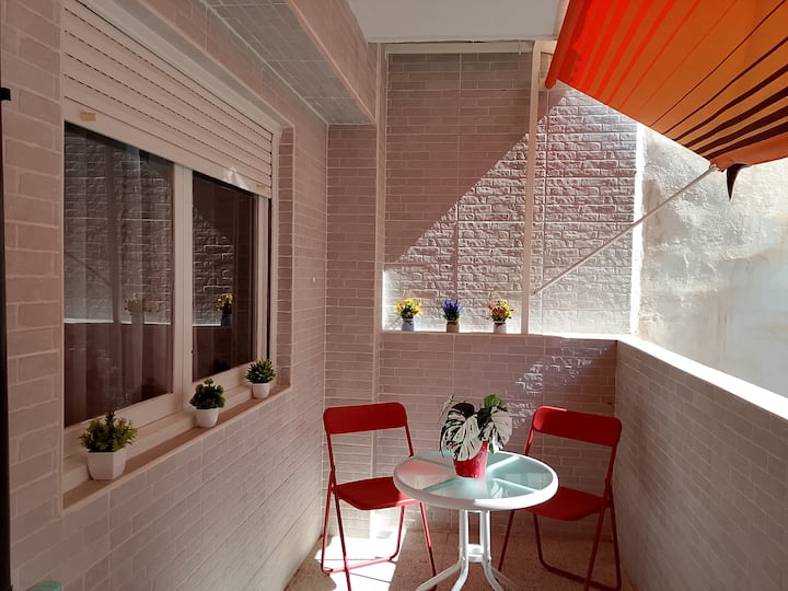 Piso Comodo Y Economico En Elche - Elche