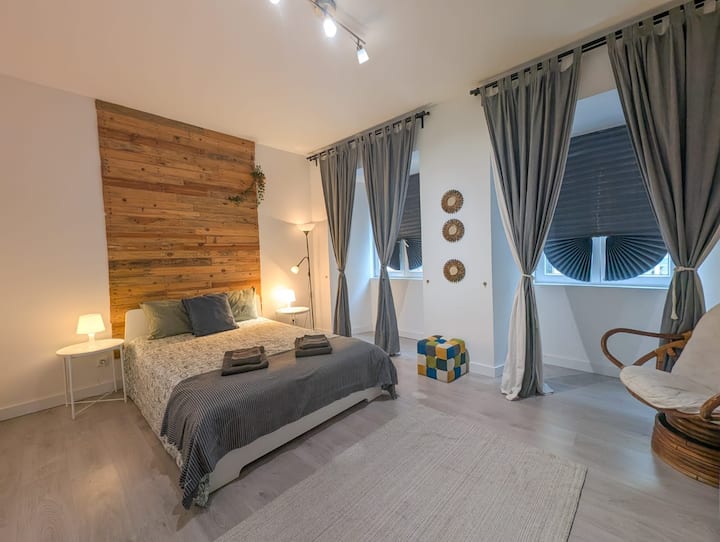Modern Rustic Apartment In Graça - Marvila