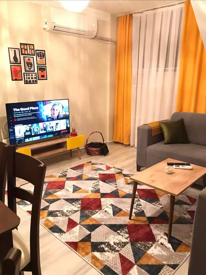 Huzurlu Ve Hijyenik Lüks Konsept Daire - Измир