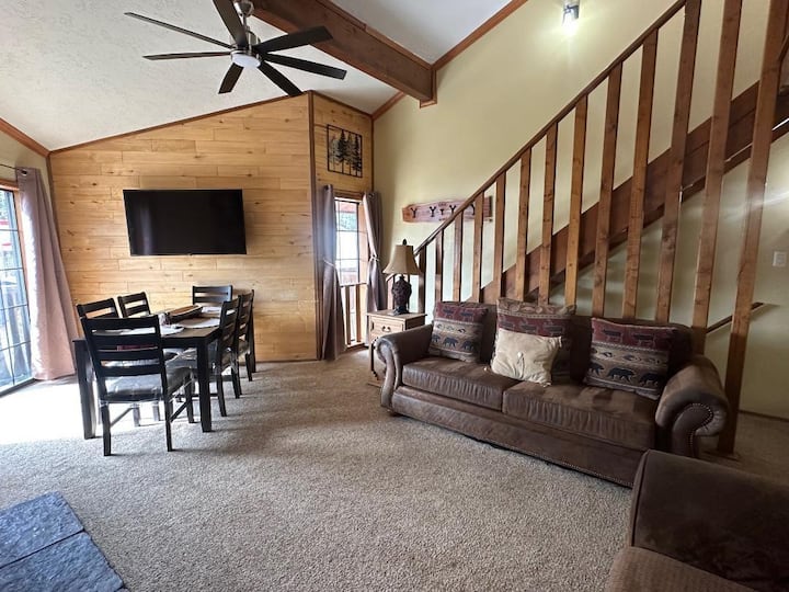 Riverbend #1 - Full Property - Resort On The River - Red River, NM