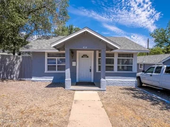 A Cozy Downtown Bungalow. - Prescott, AZ
