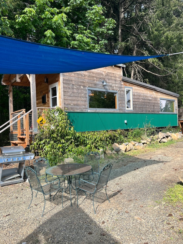 Pet Friendly Tiny House Coyote In White Salmon. - White Salmon, WA