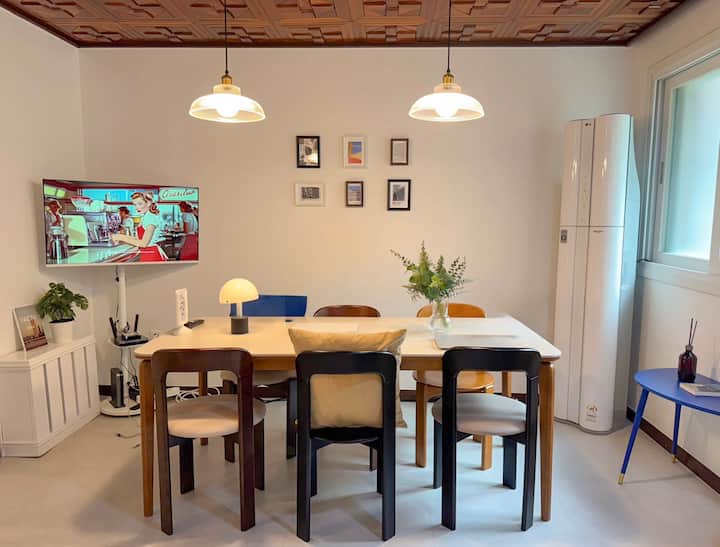 At Maud’s_4호선 혜화역 도보5분_명동10분_광화문_경복궁_번화가 옆 조용한 숙소 - Seúl