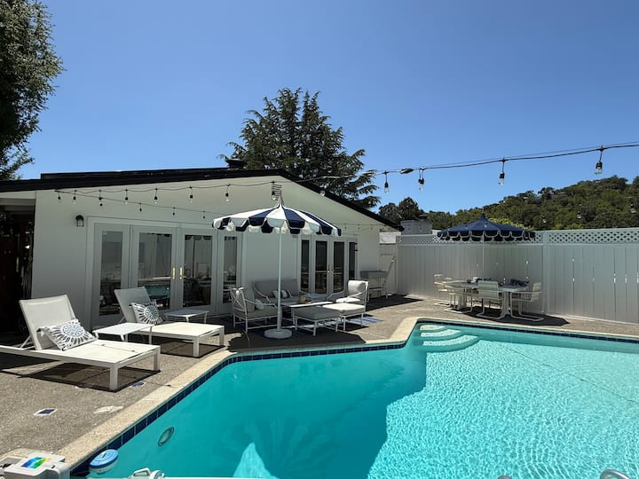 Sweet San Anselmo Gem With Pool - Marin County, CA
