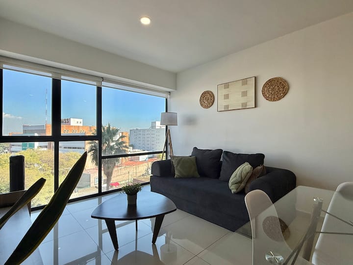 Department: Gnp Stadium Concerts, F1, Aicm - Ciudad de México