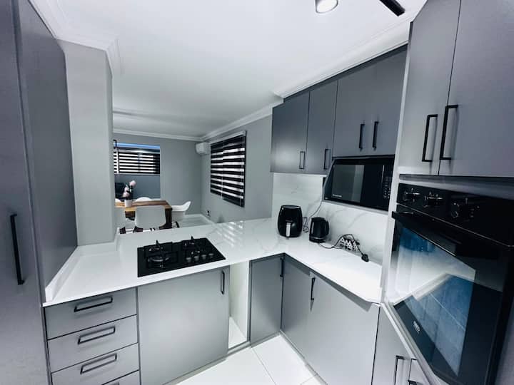 Holiday Home - Newlands East - KwaMashu