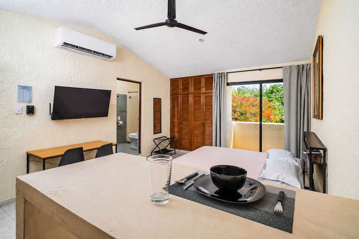 Fresh And Bright Studio In Cancun With Balcony - Cancún