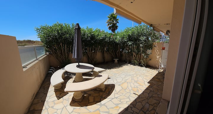 Boucanet Parking 5p T3 Terrasse - Le Grau-du-Roi