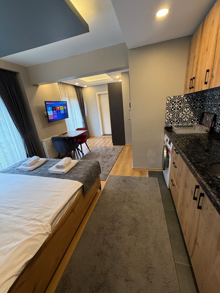 Taksim Meydan,a 7 Dk. Stüdyo 3.kat Daire 7 - Istanbul