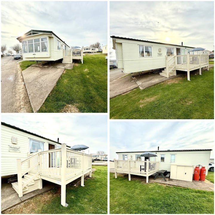 3 Bedroom Caravan - Sand Le Mere - Withernsea