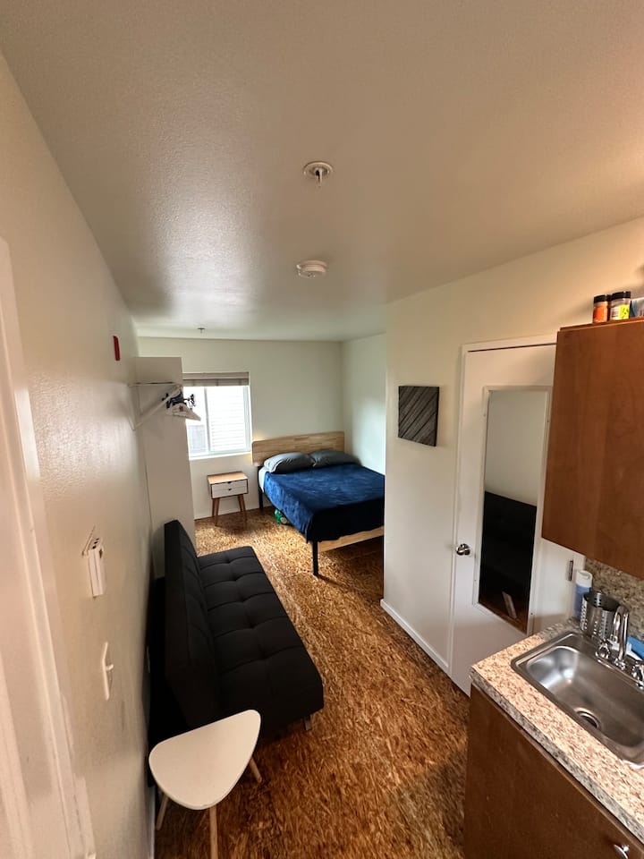 The Rain Drop Studio - Columbia City - Seattle