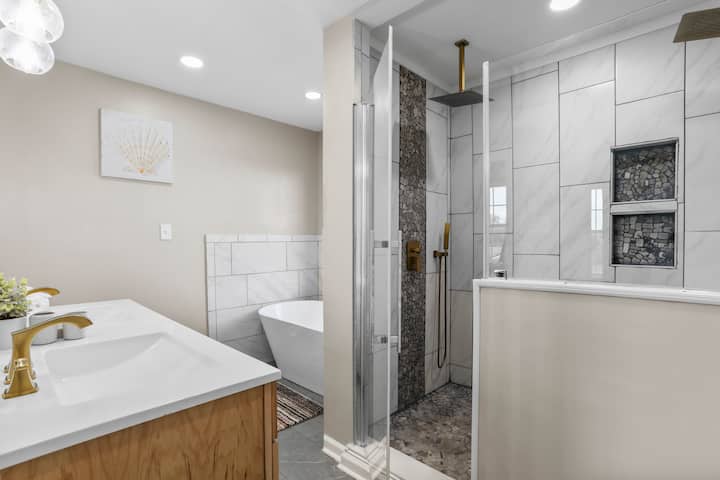 Beautfful & Bright6bdrm Spacious16acre*familyhome - Hagerstown, MD