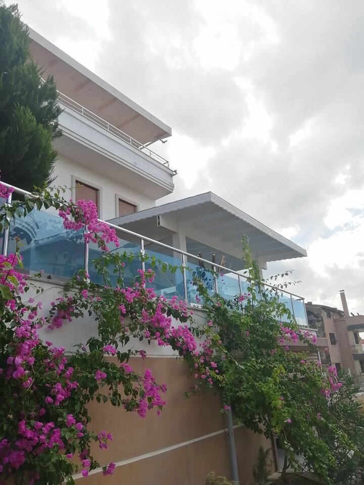 İZmir Müstakil Villa - İzmir