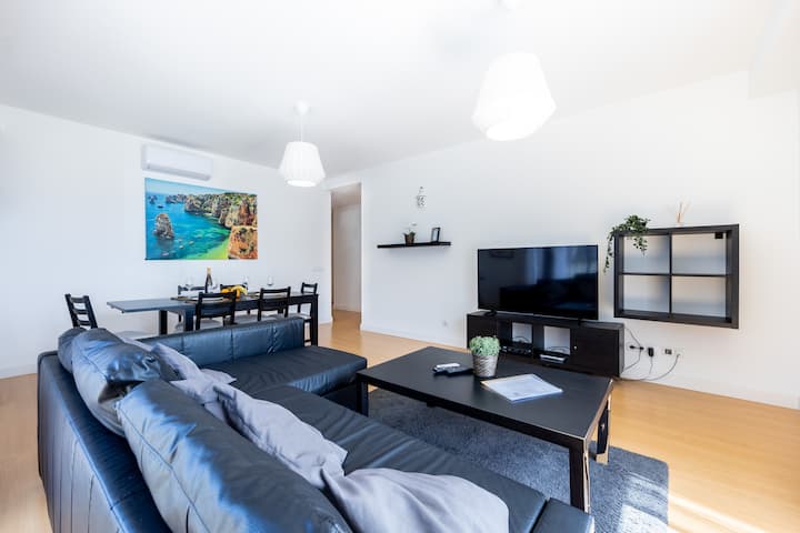 3 Bedroom Flat At Marina De Lagos - Lagos