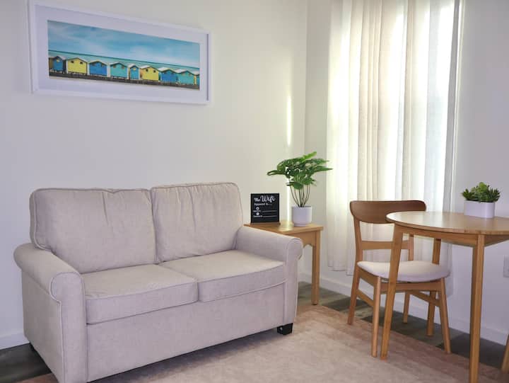 Central Cozy Guest Suite W/ Kitchen • Easy Access - Port St. Lucie, FL