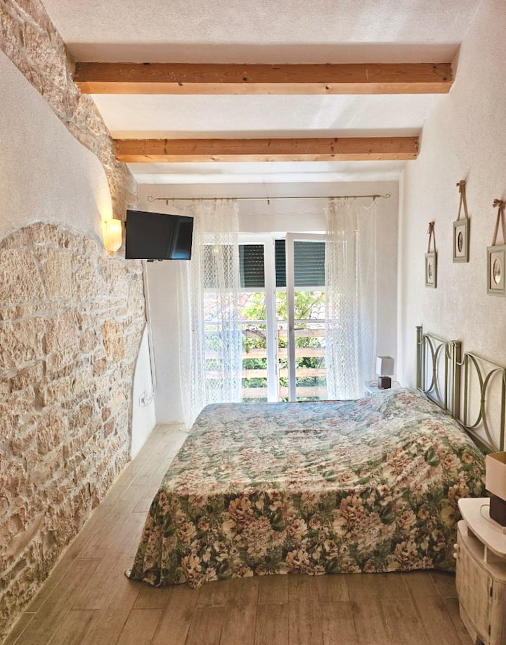 House Lil Casetta + Terrace In Center - Vrsar